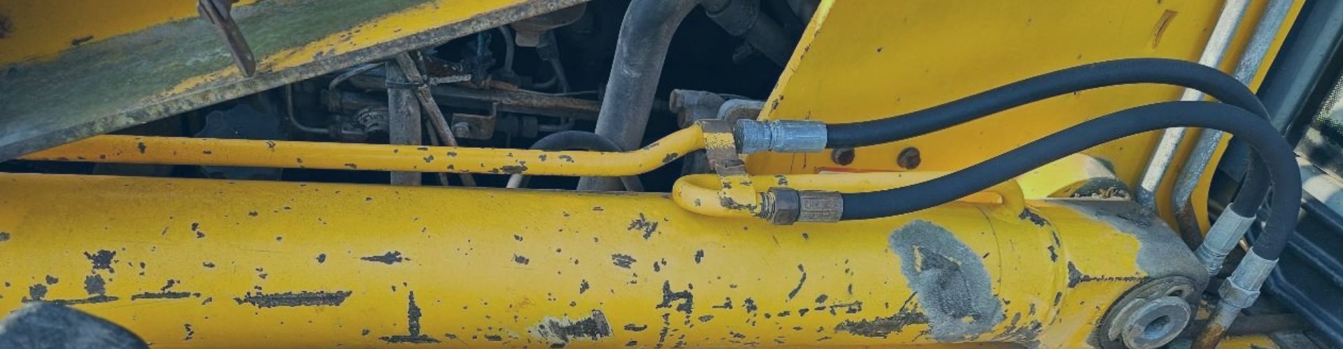 How to Drill and Tap for Grease Fitting? - Topa Blog